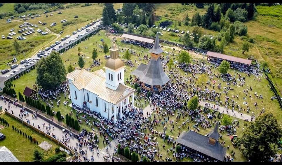 Hramul Mănăstirii „Adormirea Maicii Domnului” Moisei – Maramures Online