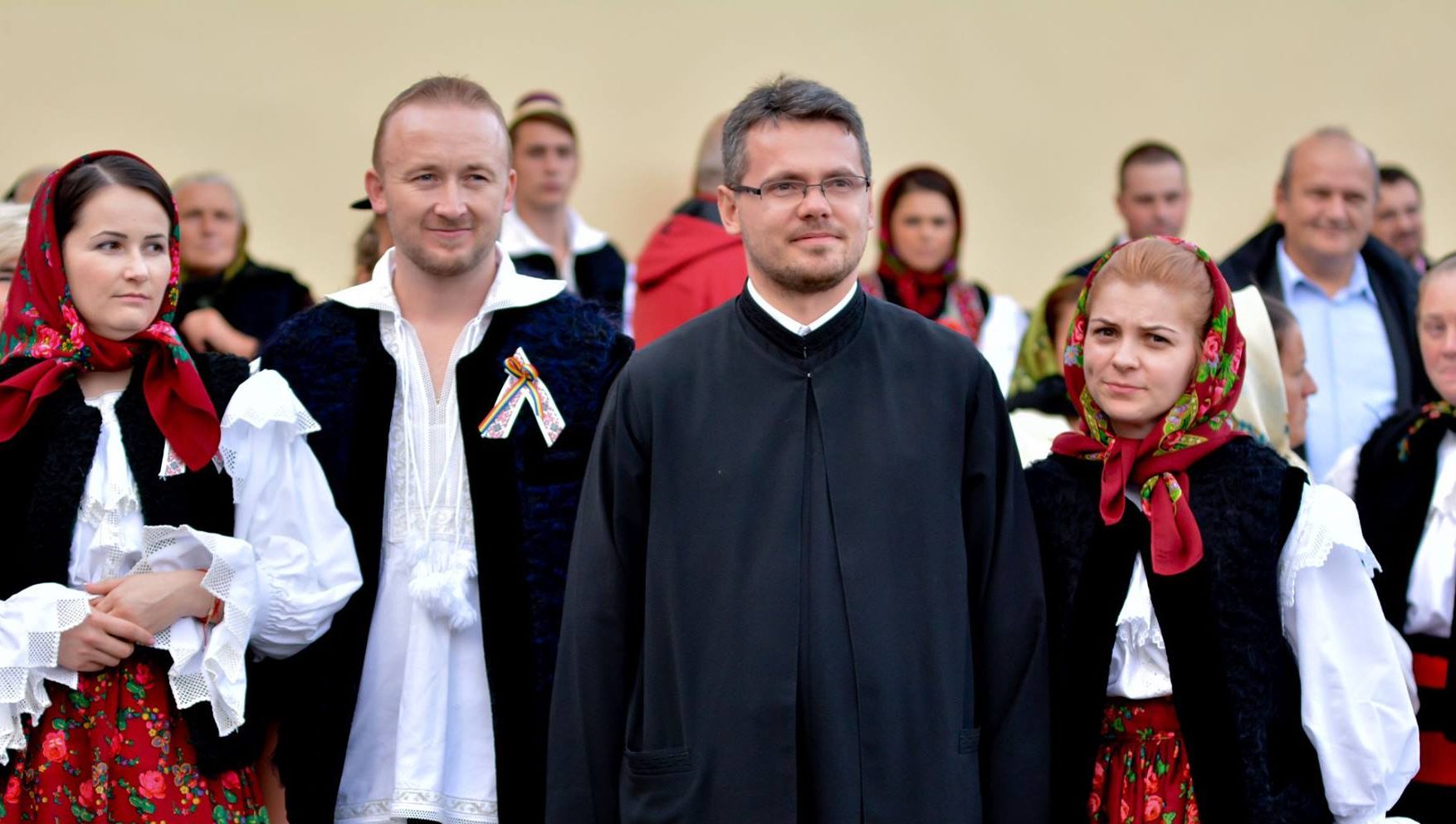 Preotul Dan Ioan Sidău, director administrativ al Palatului Episcopal ...