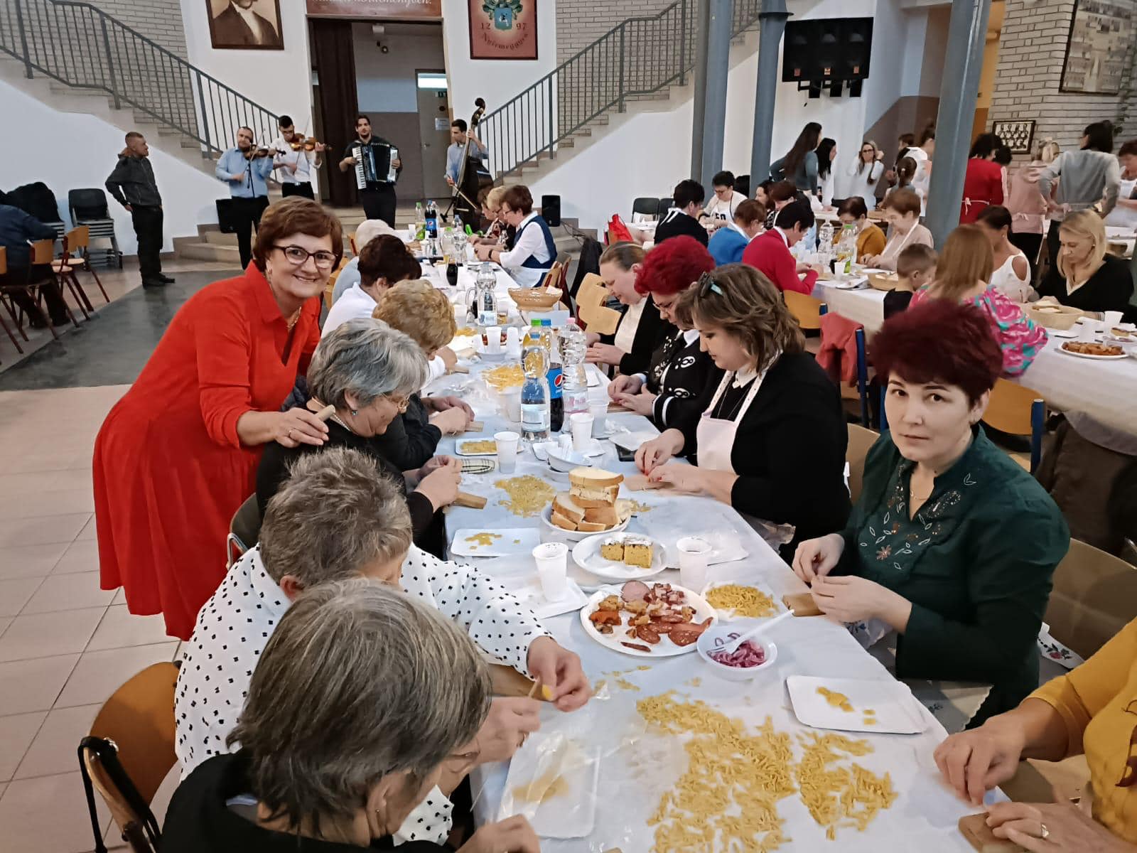 Delegație din Seini, la întâlnirea oficială cu orașul înfrățit ...