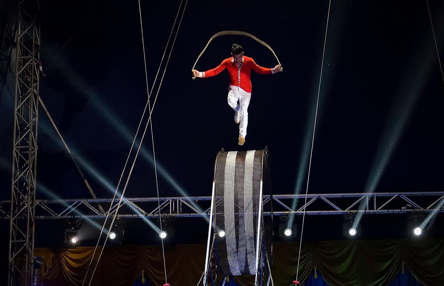Circul Internațional Castillo continuă și în acest weekend în Baia Mare ...