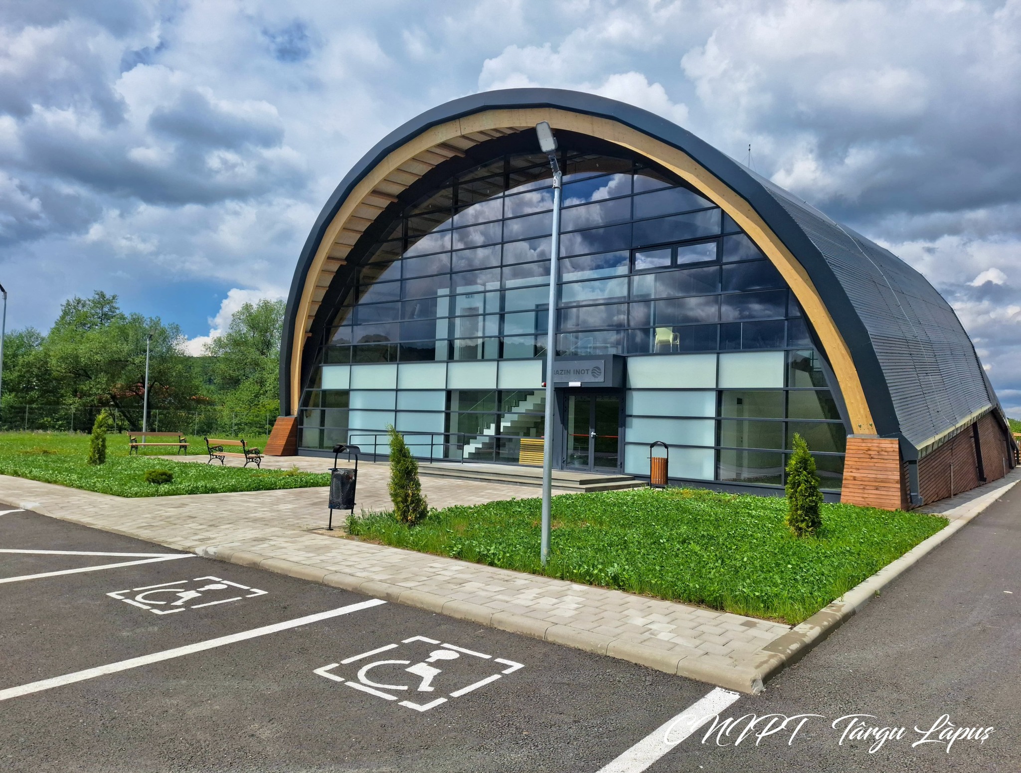 În 15 mai va avea loc deschiderea oficială a bazinului de înot din ...