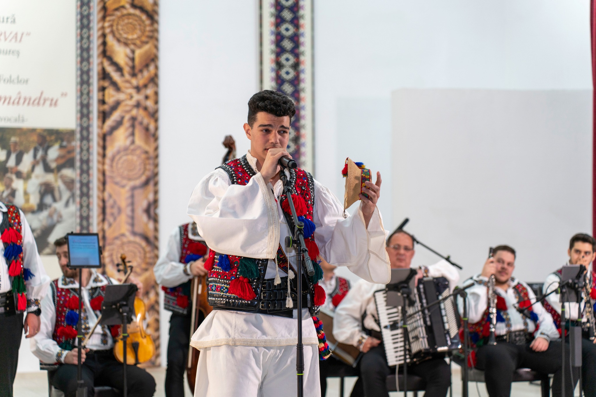 Dragomirești: Filip Ionuț, câștigătorul Trofeului Festivalului Național ...