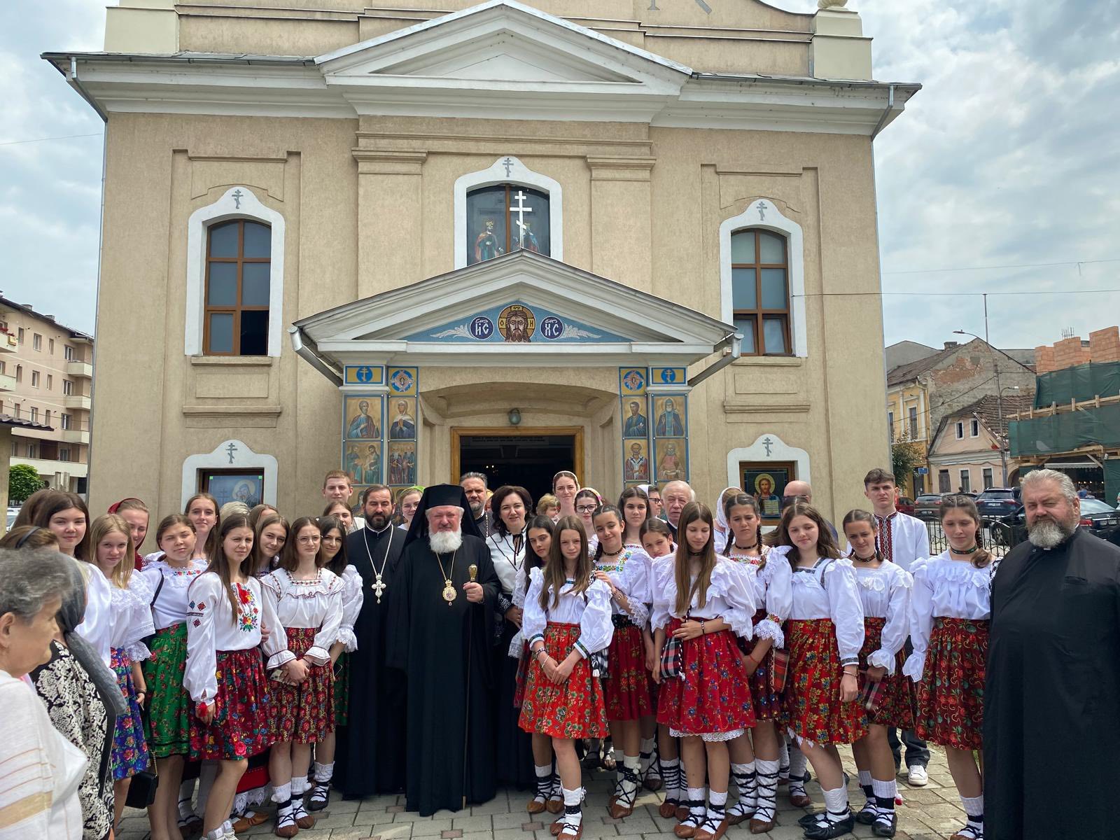 Vicariatul Ortodox Ucrainean a aniversat 35 de ani de la reînființare printr-un eveniment de ...