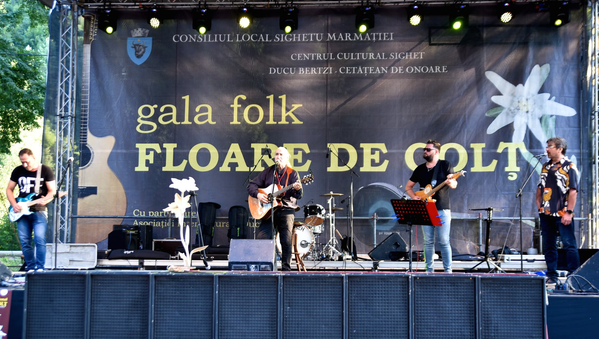 Festivalul Concurs de Muzică Folk „Floare de Colț” revine la Sighetu ...