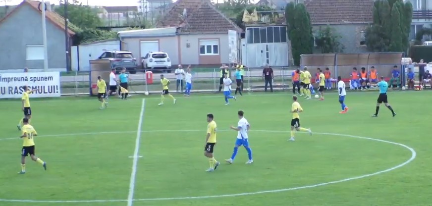 Fotbal, liga a III-a: Crișul Sântandrei vs Minaur Baia Mare: 1-2 (0-1 ...