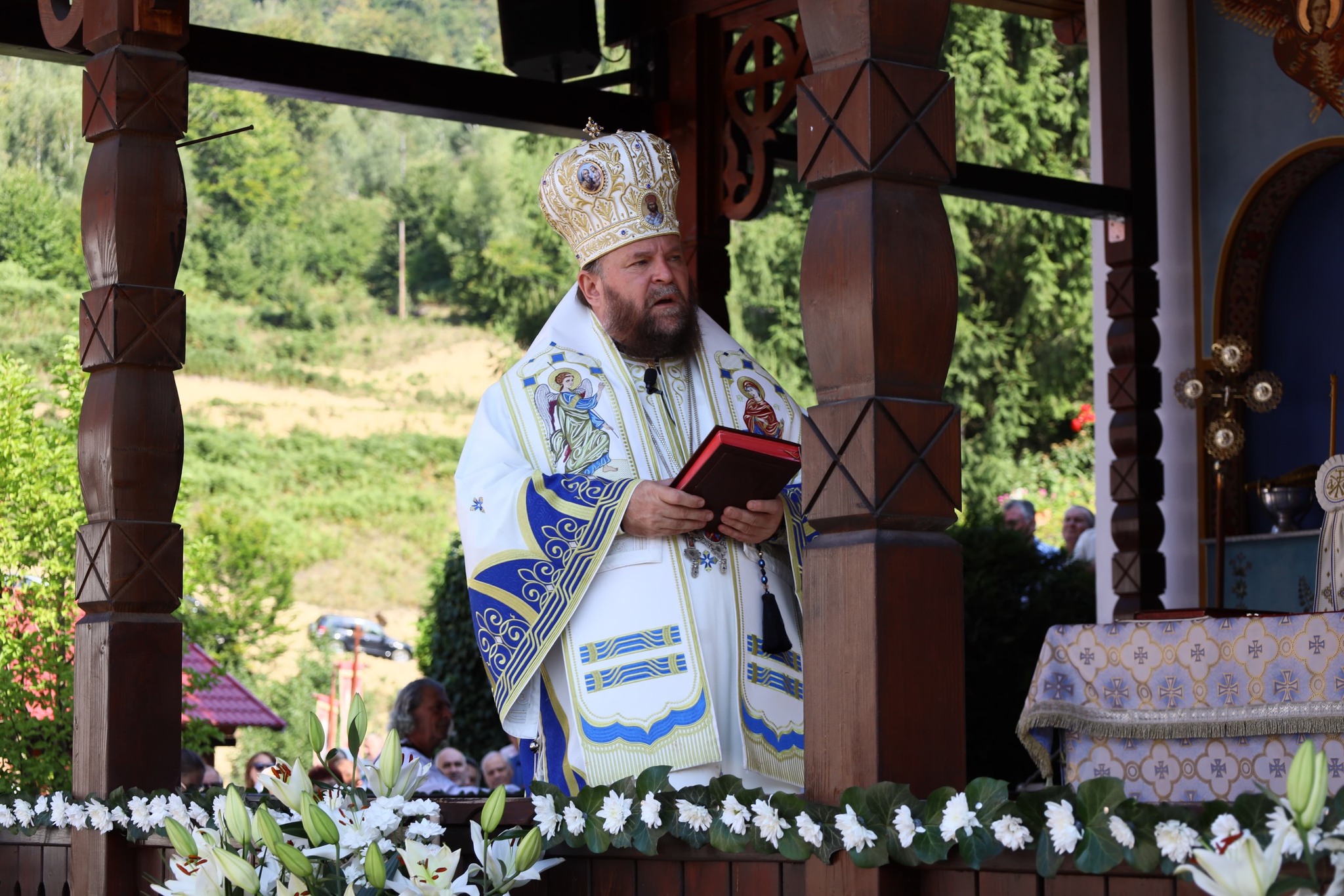 Preasfințitul Timotei Sătmăreanul va va binecuvânta capela de cimitir ...