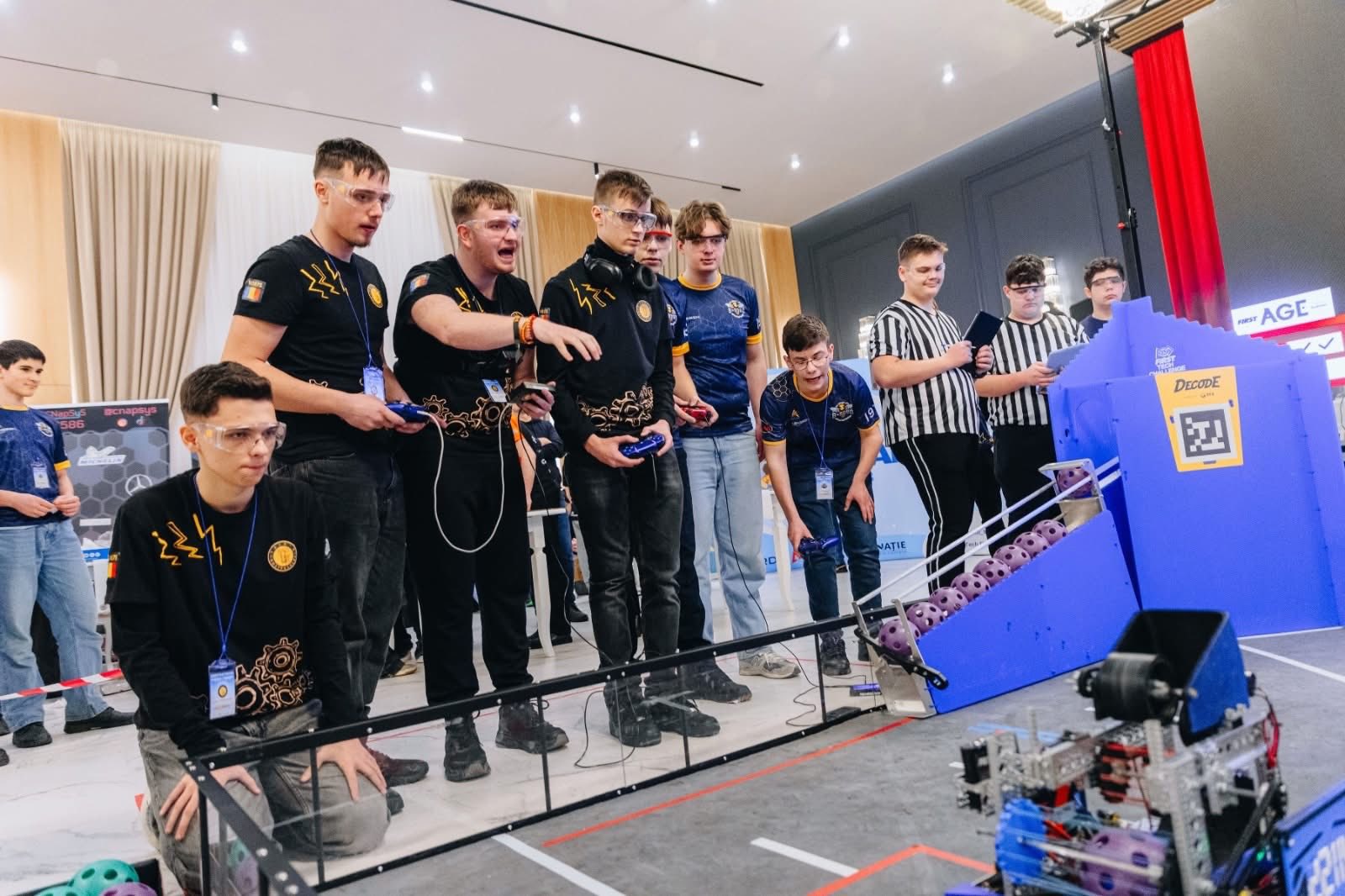 Robotică: Echipa Tech‑X a Colegiului Național „Dragoș Vodă” Sighetu ...